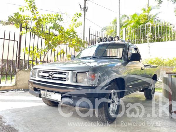TOYOTA HILUX LN 147 2002 | Careka.lk