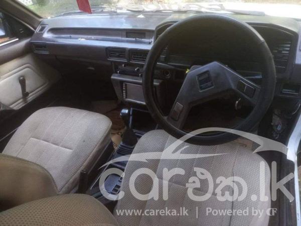 TOYOTA COROLLA AE81 1986 | Careka.lk