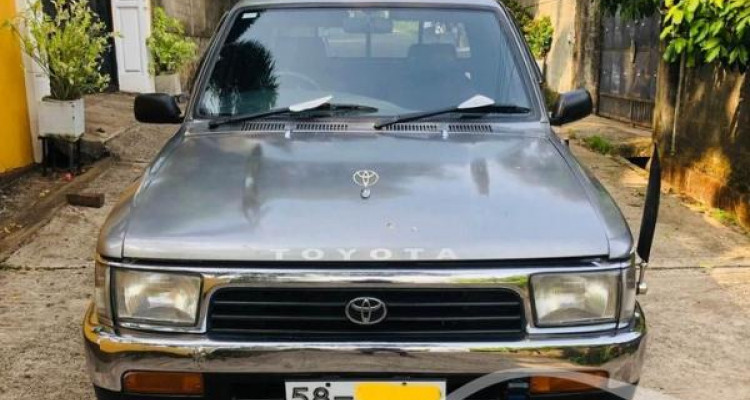 TOYOTA HILUX LN85 1996 | Careka.lk