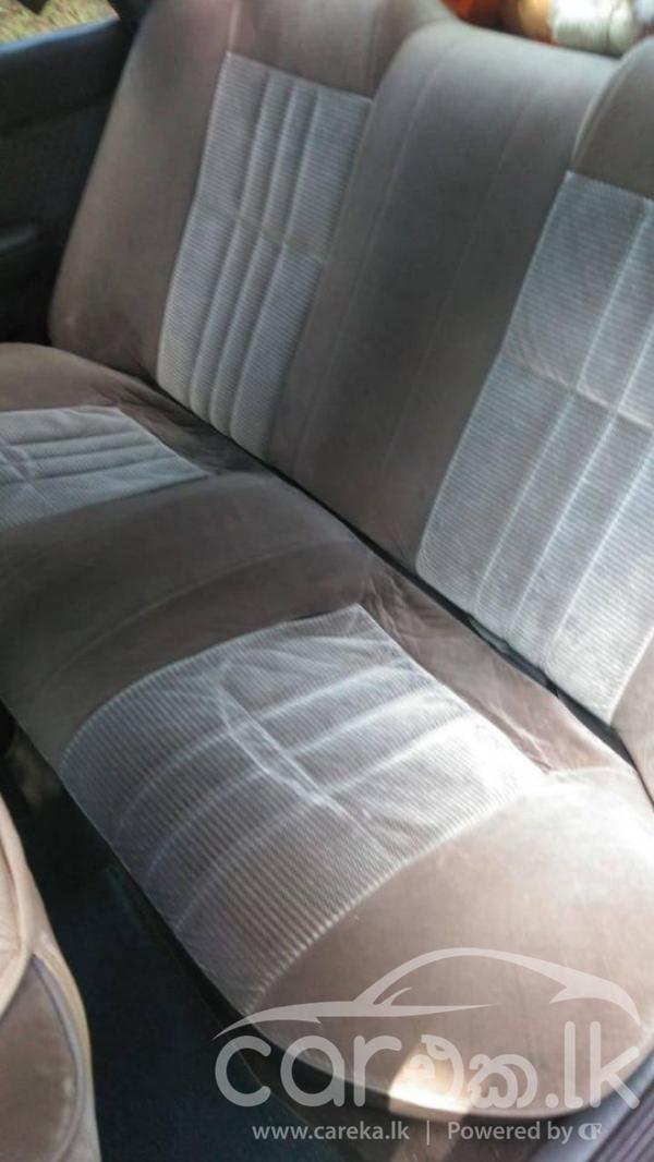 TOYOTA CARINA AT170 1990 | Careka.lk