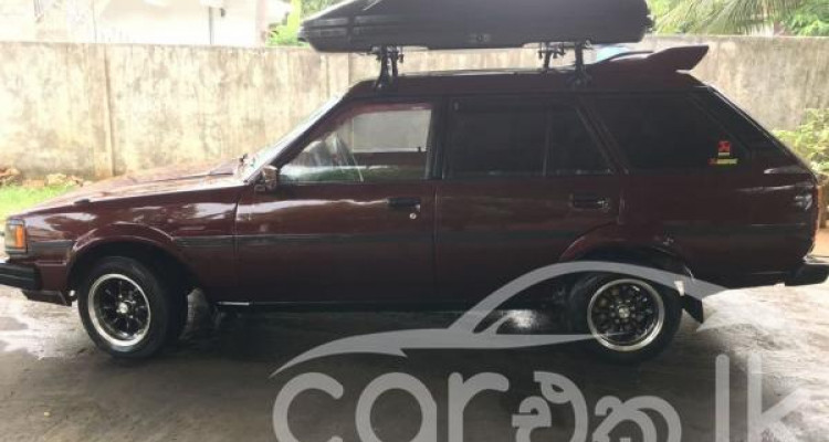 TOYOTA COROLLA DX WAGON 1984 | Careka.lk