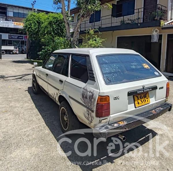 TOYOTA COROLLA DX WAGON 1986 | Careka.lk