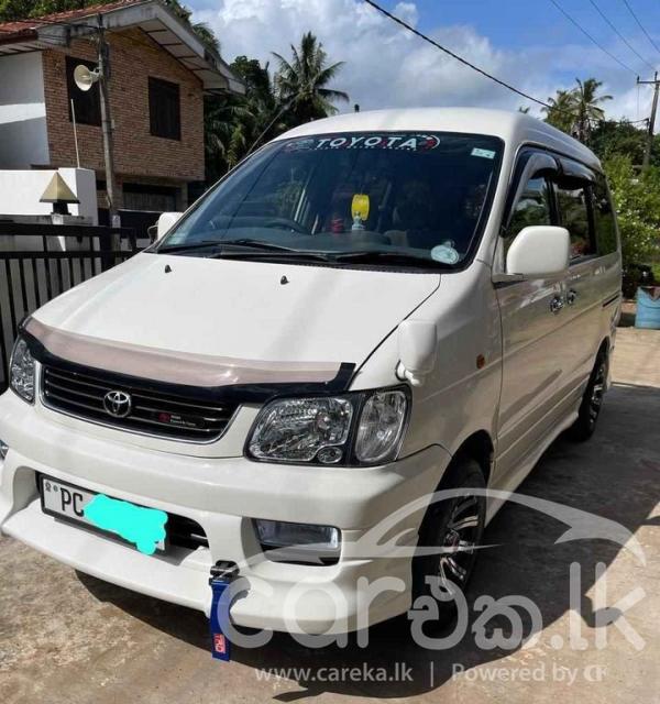 TOYOTA NOAH KR42 2002 | Careka.lk