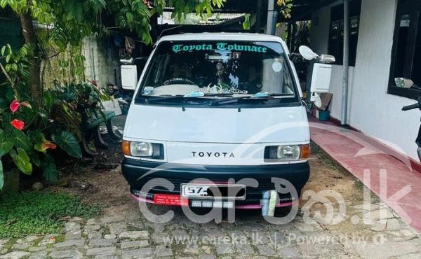 TOYOTA TOWNACE CR27 1991 | Careka.lk