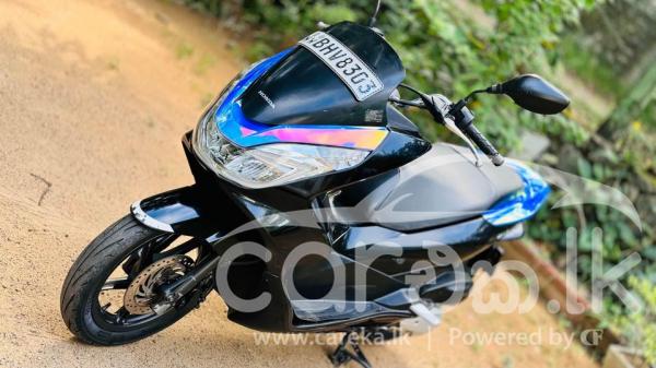HONDA PCX 2016 | Careka.lk