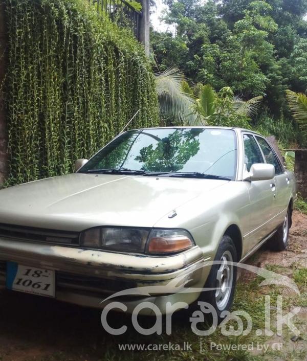 TOYOTA CARINA AT170 1989 | Careka.lk