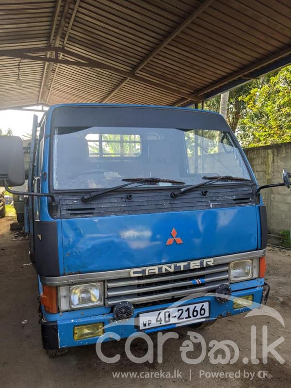 MITSUBISHI CANTER 1979 | Careka.lk
