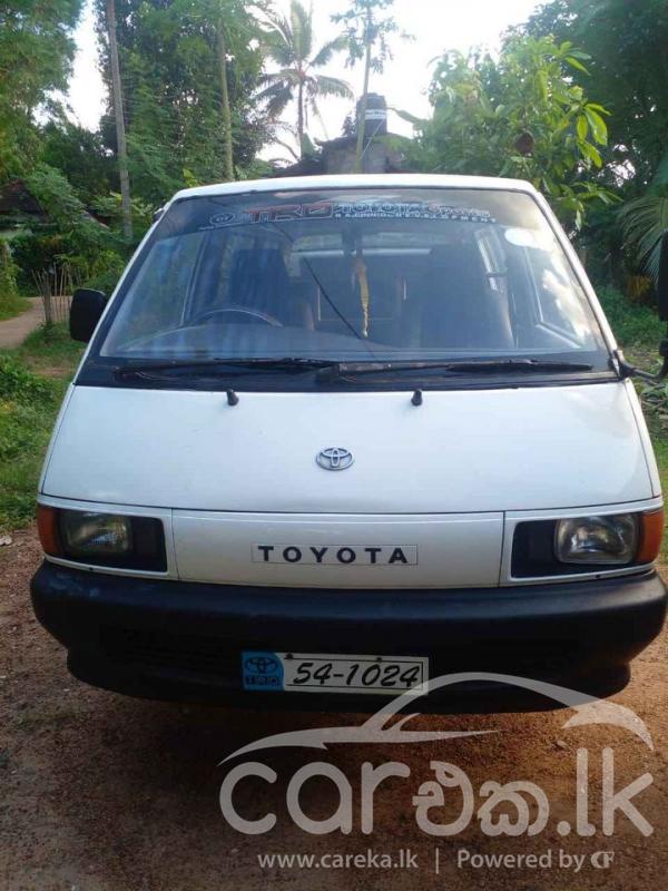 TOYOTA TOWNACE CR27 1989 | Careka.lk