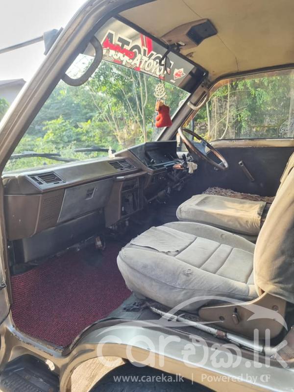 TOYOTA SHELL 1987 | Careka.lk