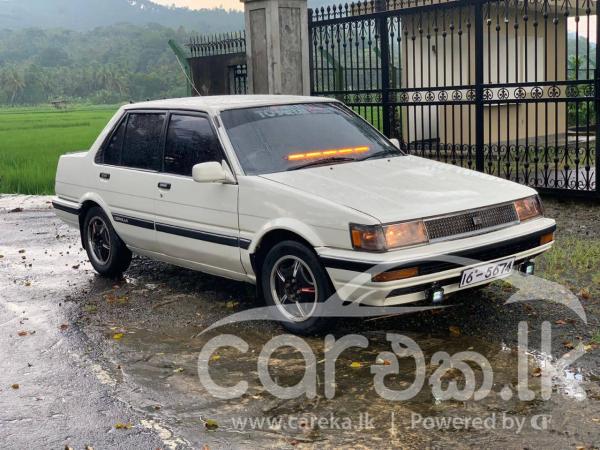 TOYOTA COROLLA AE81 1986 | Careka.lk